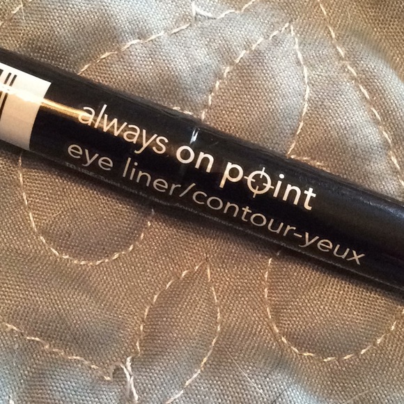 Avon | Makeup | Blackbrown Avon Always On Point Eyeliner | Poshmark